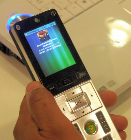 Microsoft annonce enfin ses telecommandes SideShow – GeekMag